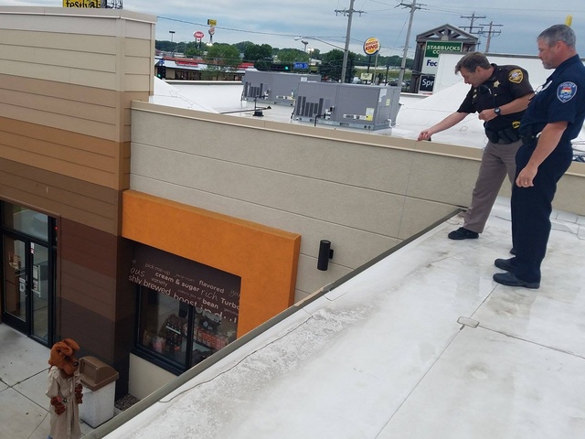 Local law enforcement hit the roof for annual 'Cop on a Rooftop ...