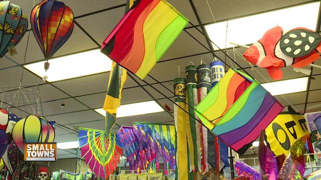 Small Towns: One of a kind kite store - NBC26 WGBA-TV Green Bay, WI