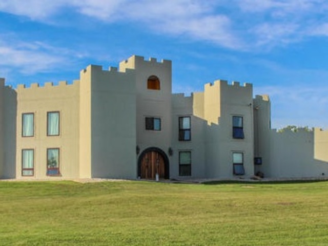 This 'medieval' castle in Beaver Dam could be yours - NBC26 WGBA-TV ...